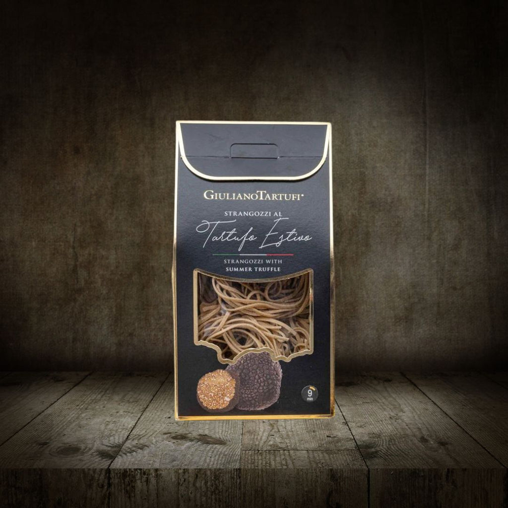 Strangozzi with truffles – La Bottega del Tartufo
